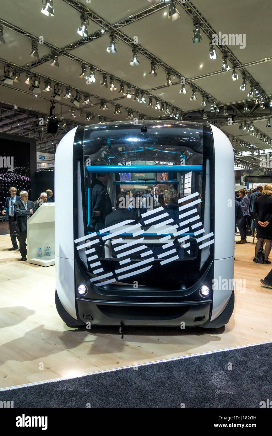 Ibm research europe hi-res stock photography and images - Alamy