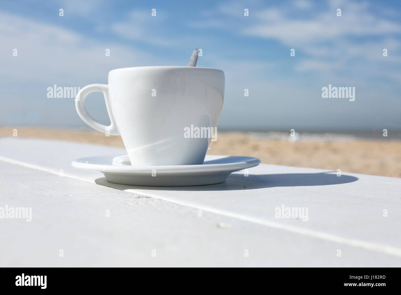 Shallow cup hi-res stock photography and images - Alamy