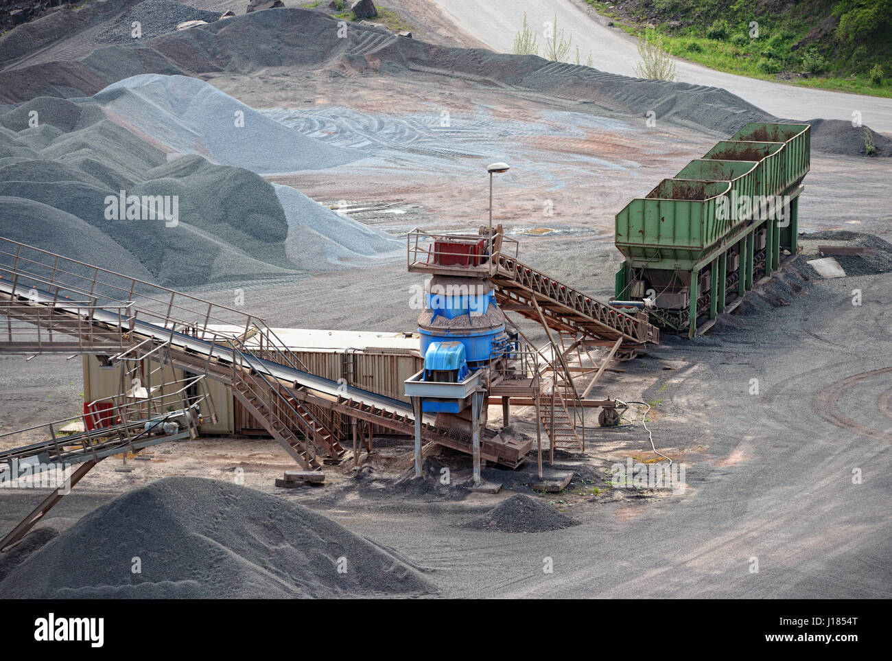Stone Crusher Machine High Resolution Stock Photography and Images - Alamy
