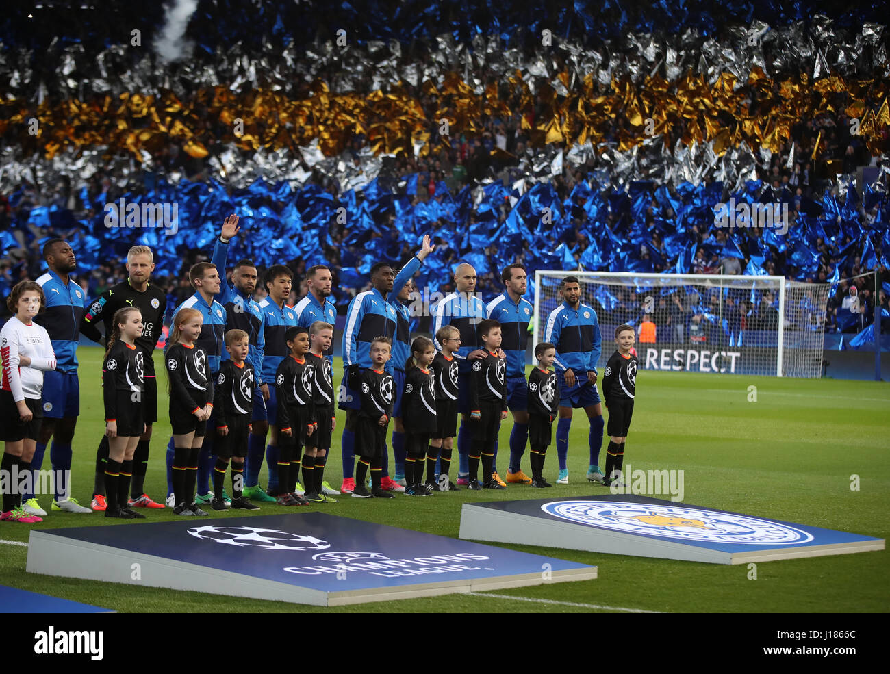 The Leicester City team line up before the second leg of the UEFA ...