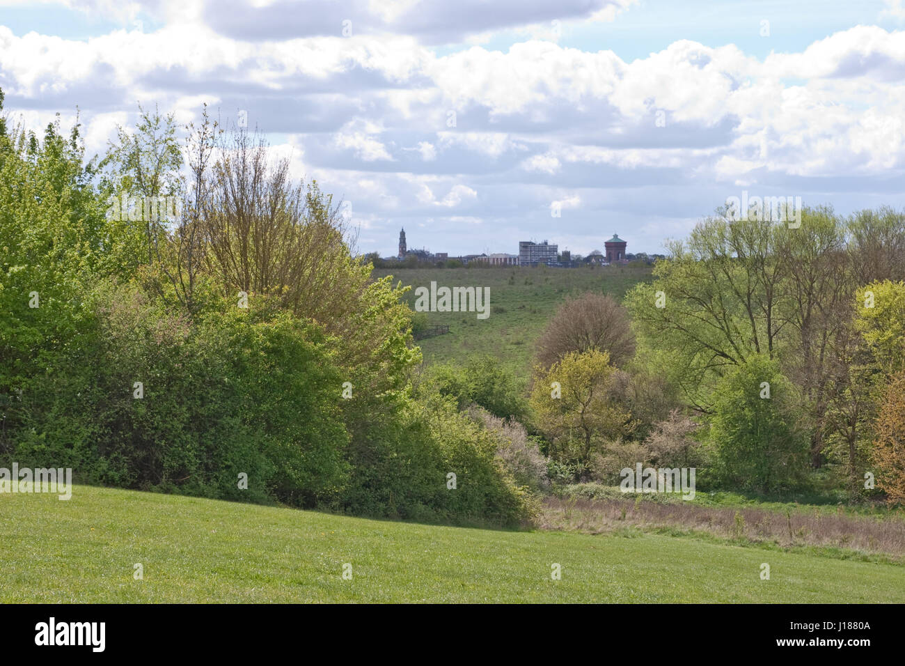 Town centre skyline hi-res stock photography and images - Alamy