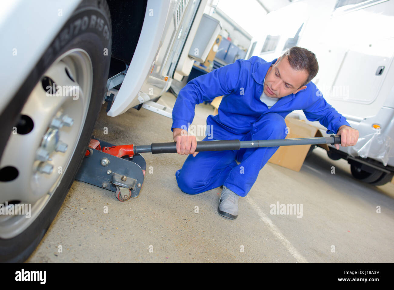 Jacking machine hi-res stock photography and images - Alamy