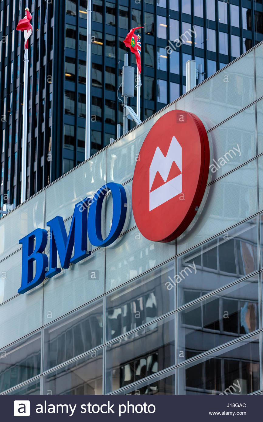 First Canadian Place Stock Photos & First Canadian Place Stock Images ...