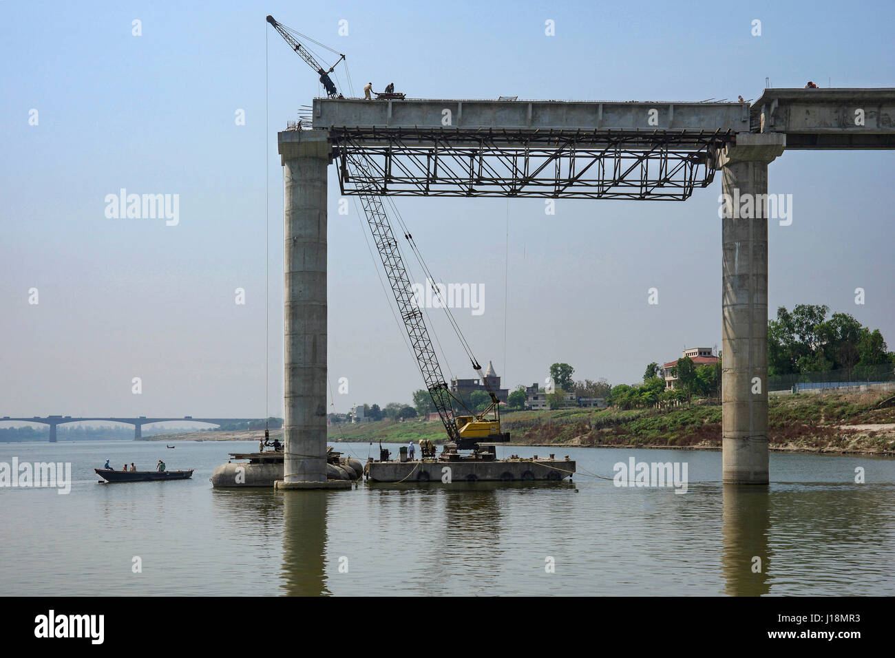 Bridge under construction, varanasi, uttar pradesh, india, asia Stock ...