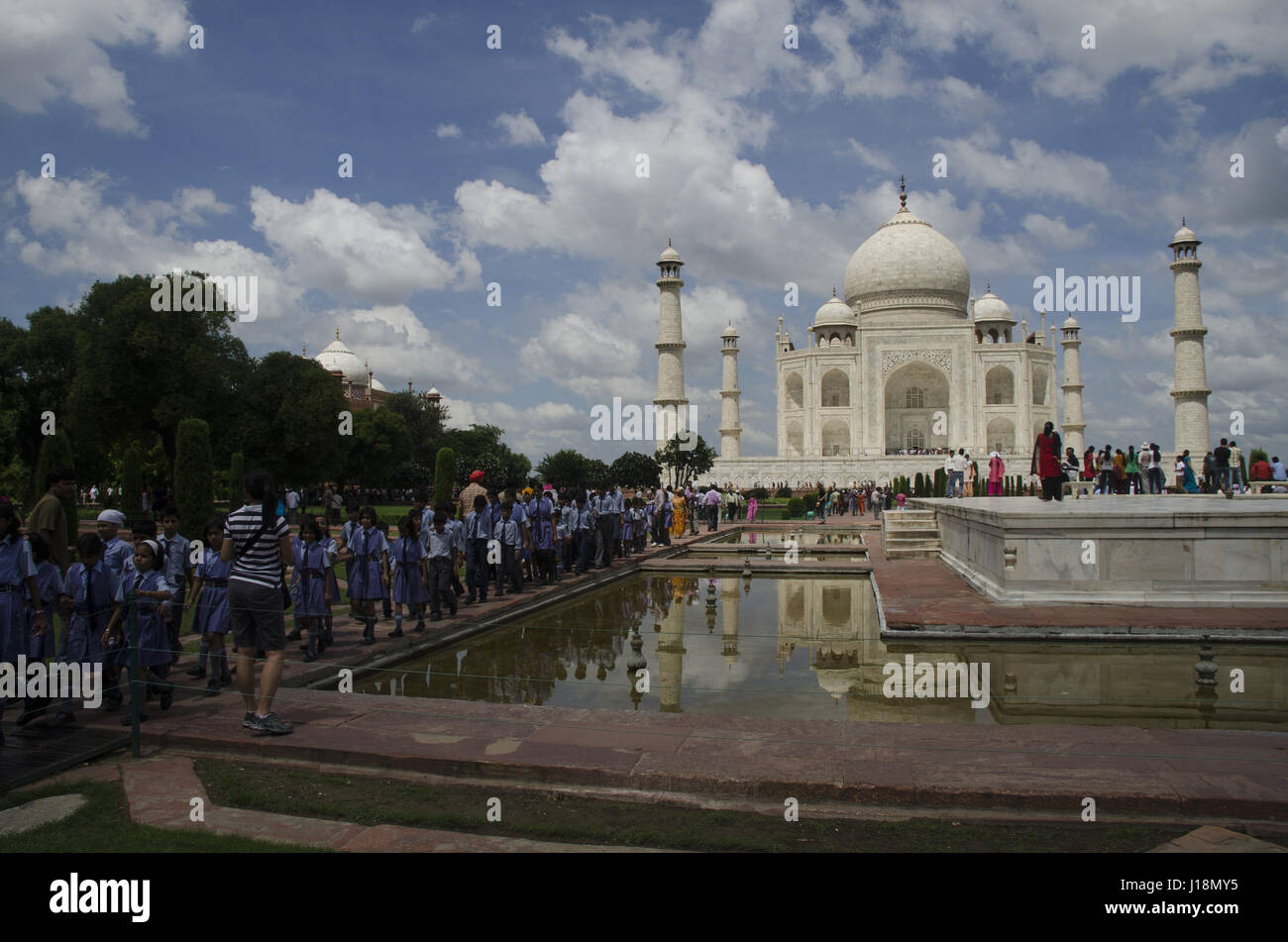 Taj mahal for kids hi-res stock photography and images - Alamy