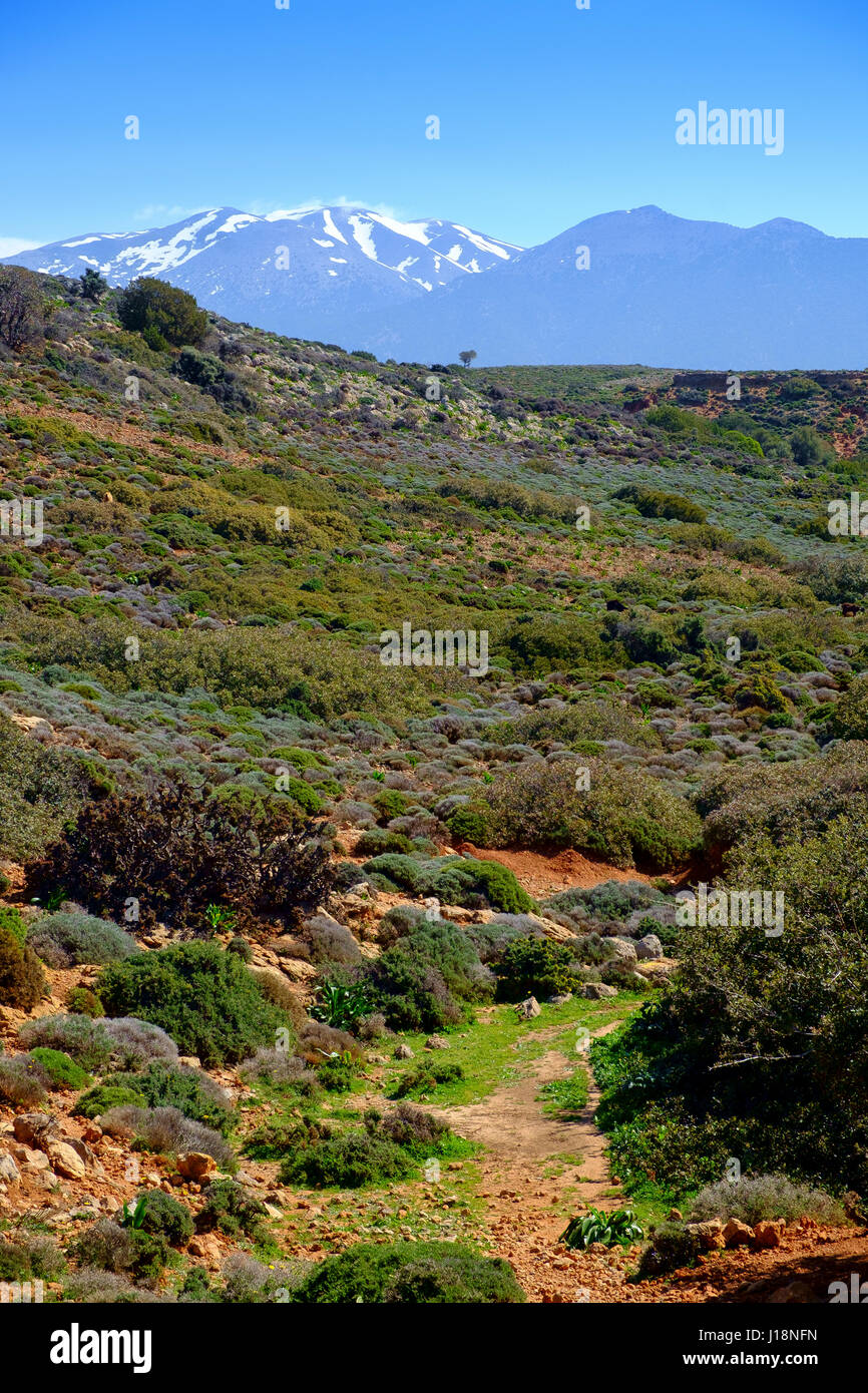 E4 walking trail crete Stock Photo - Alamy