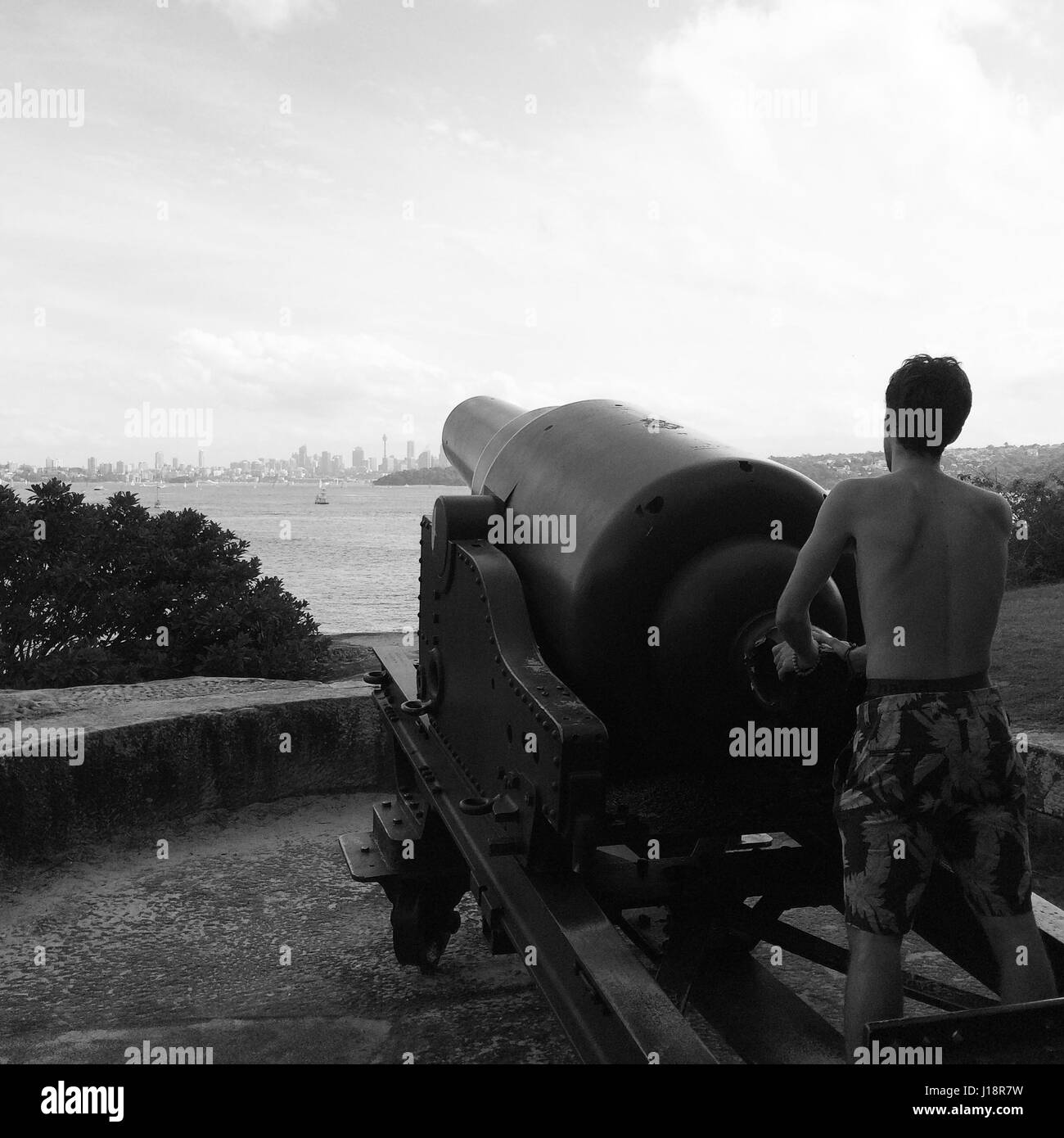 Cannonball High Resolution Stock Photography and Images - Alamy