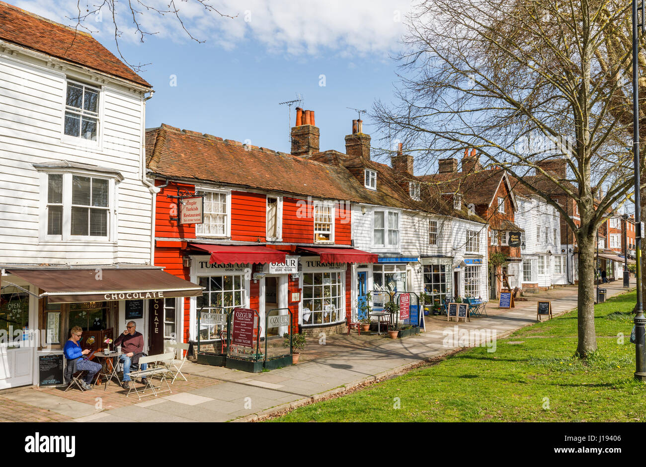 Uk kent tenterden high street hi-res stock photography and images - Alamy