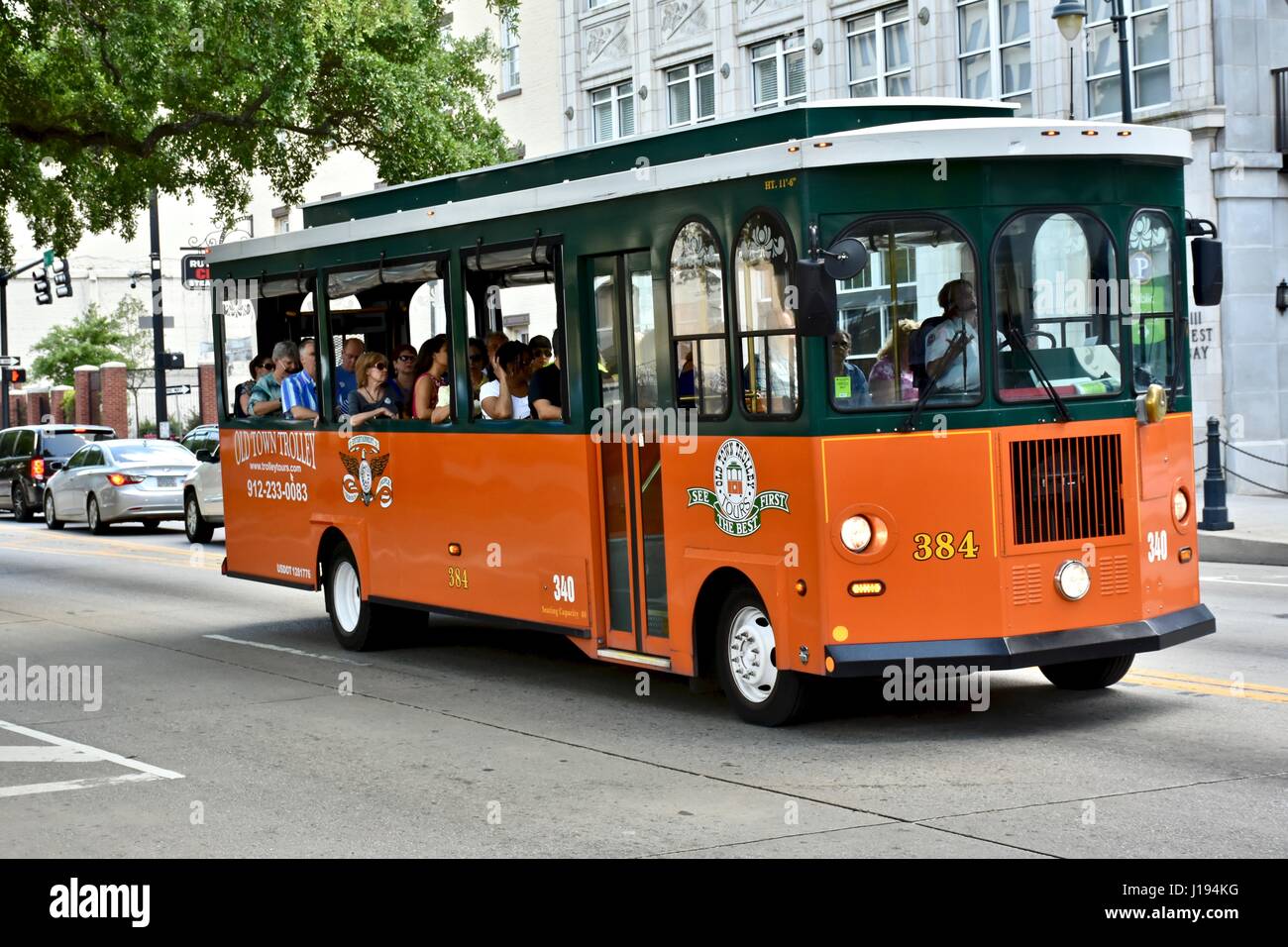 Savannah georgia historic trolley hi-res stock photography and images ...
