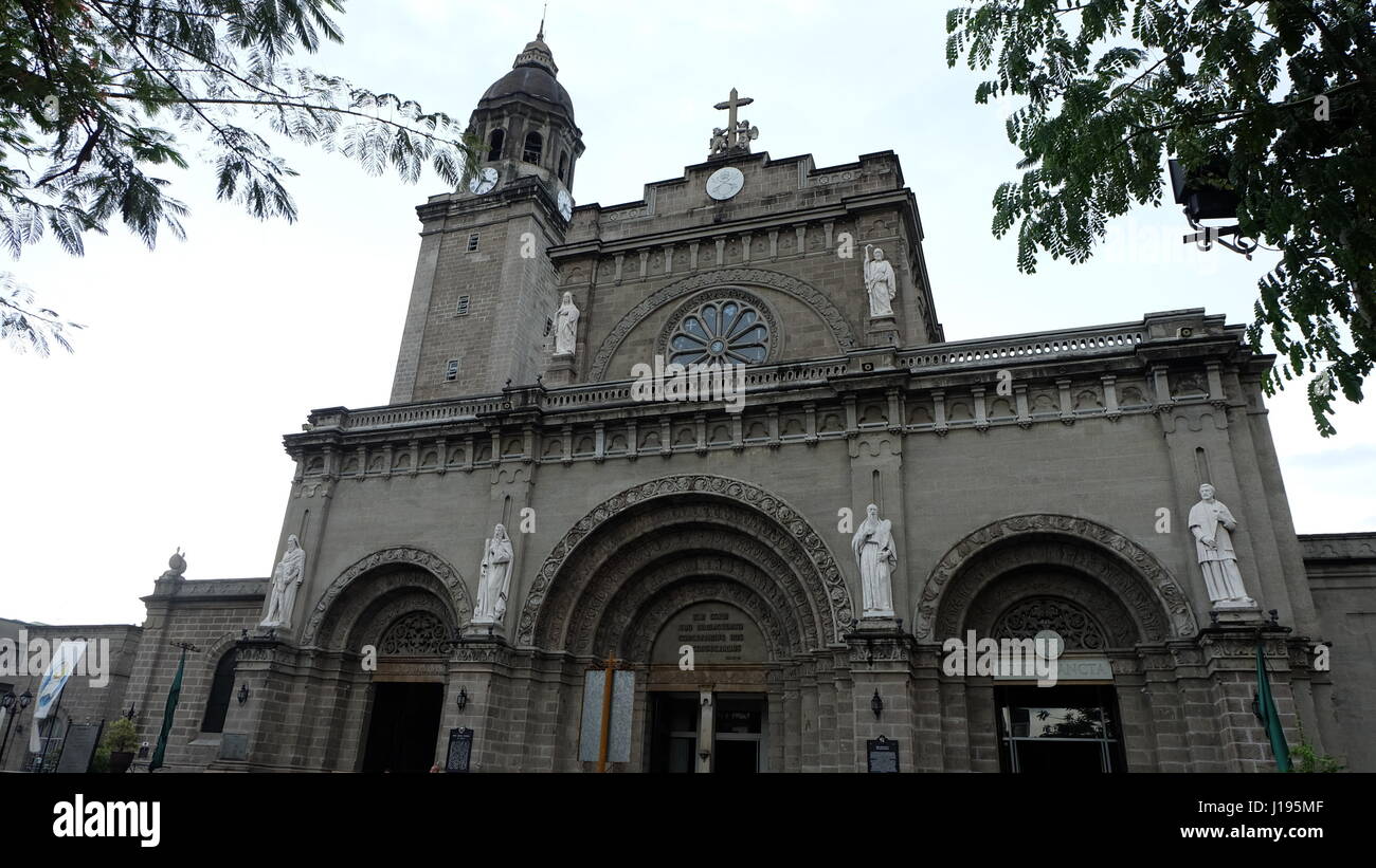 Entrance or front of the Minor Basilica and Metropolitan Cathedral of ...