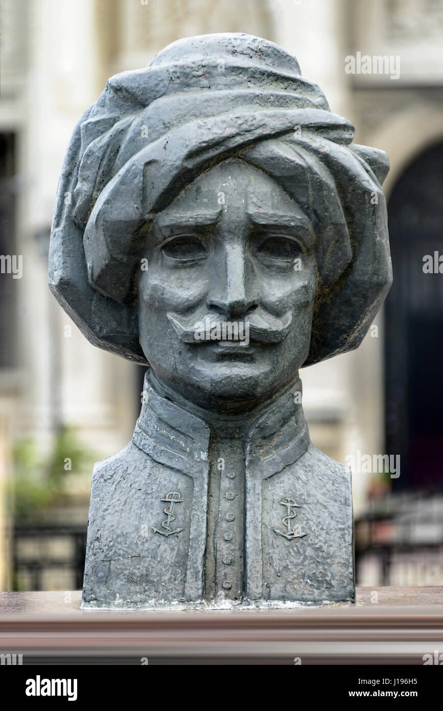 Statue of Hassan Pasha El Eskandrani, Entitled Prince of The Seas Stock ...