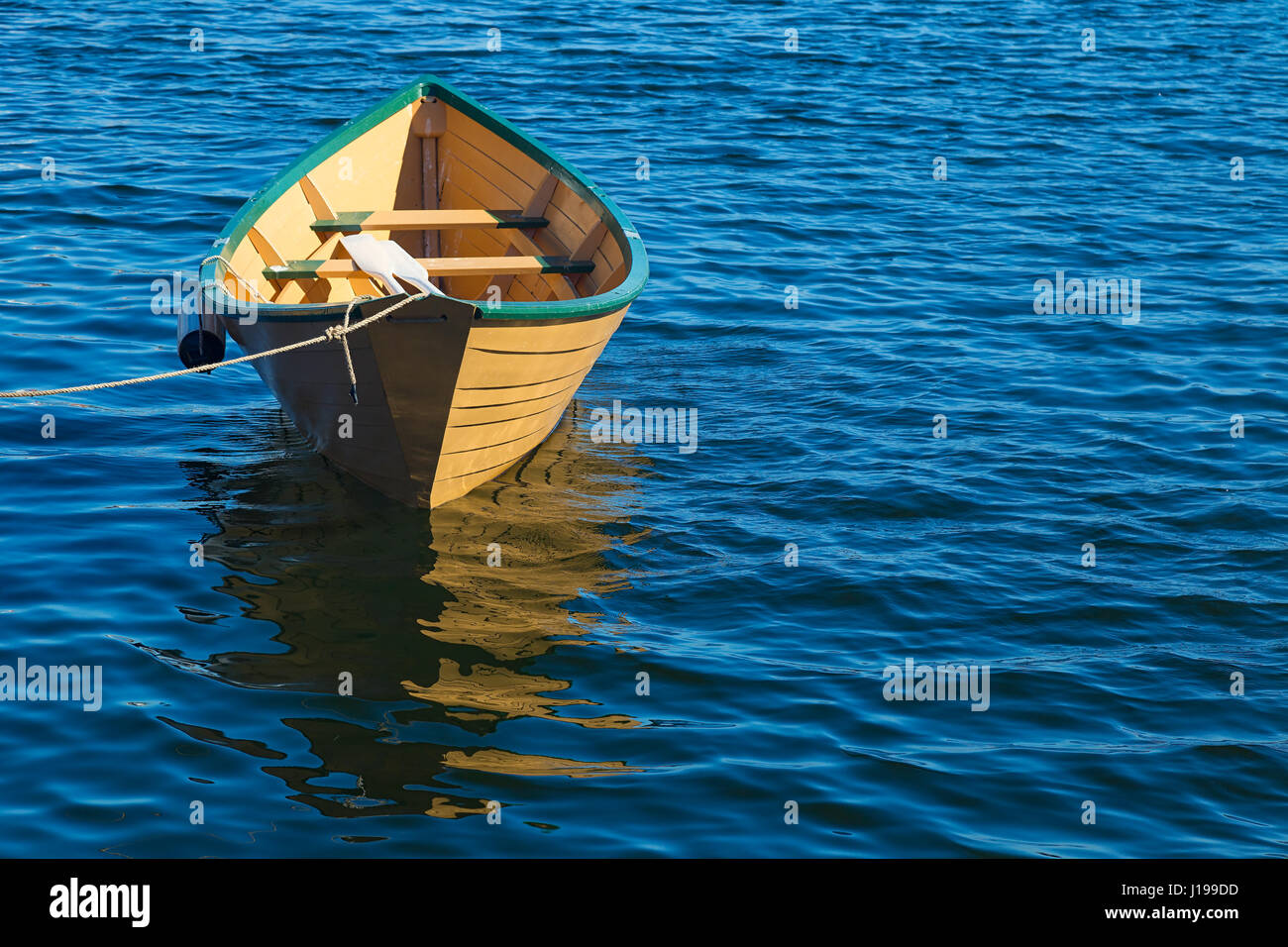 Traditional Atlantic Canadian rowboat or dory Stock Photo - Alamy