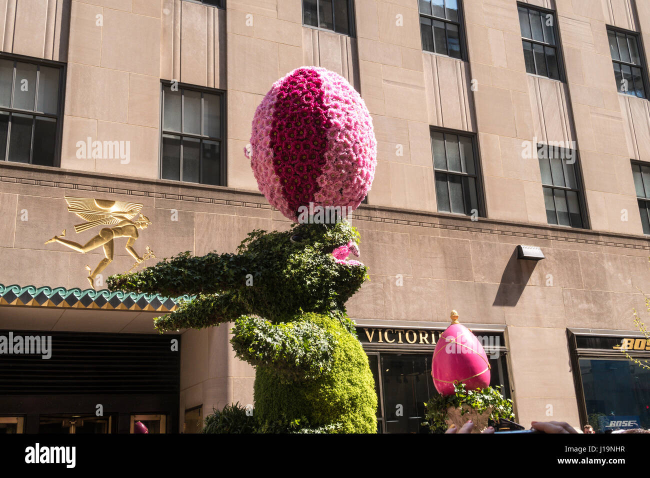 Rockefeller Center at Easter, New York City, USA Stock Photo - Alamy