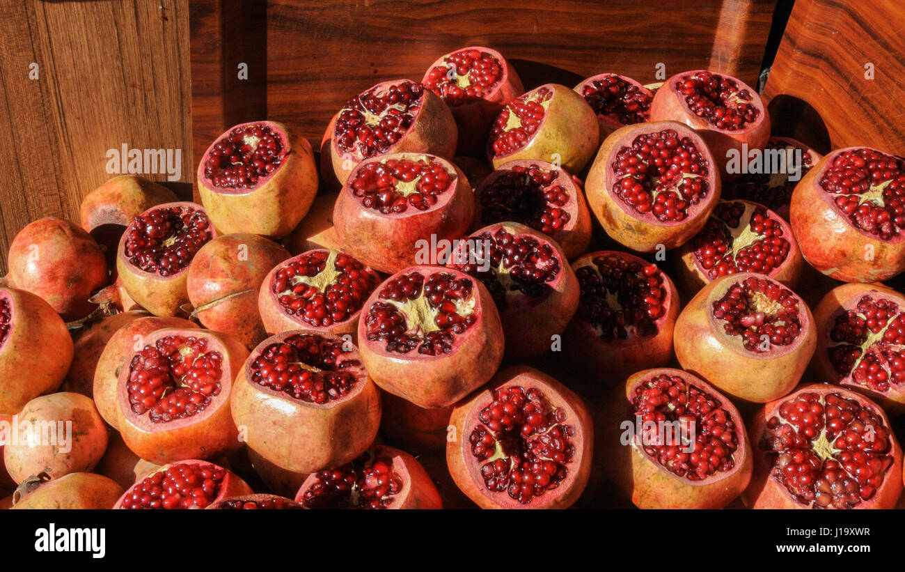 Pomegranate juice istanbul hi-res stock photography and images - Alamy