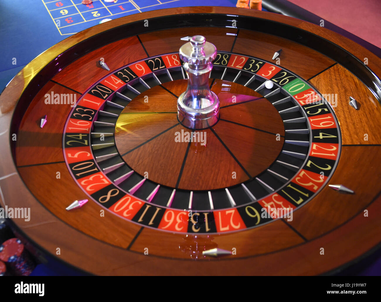 Roulette wheel spinning ball hi-res stock photography and images - Alamy