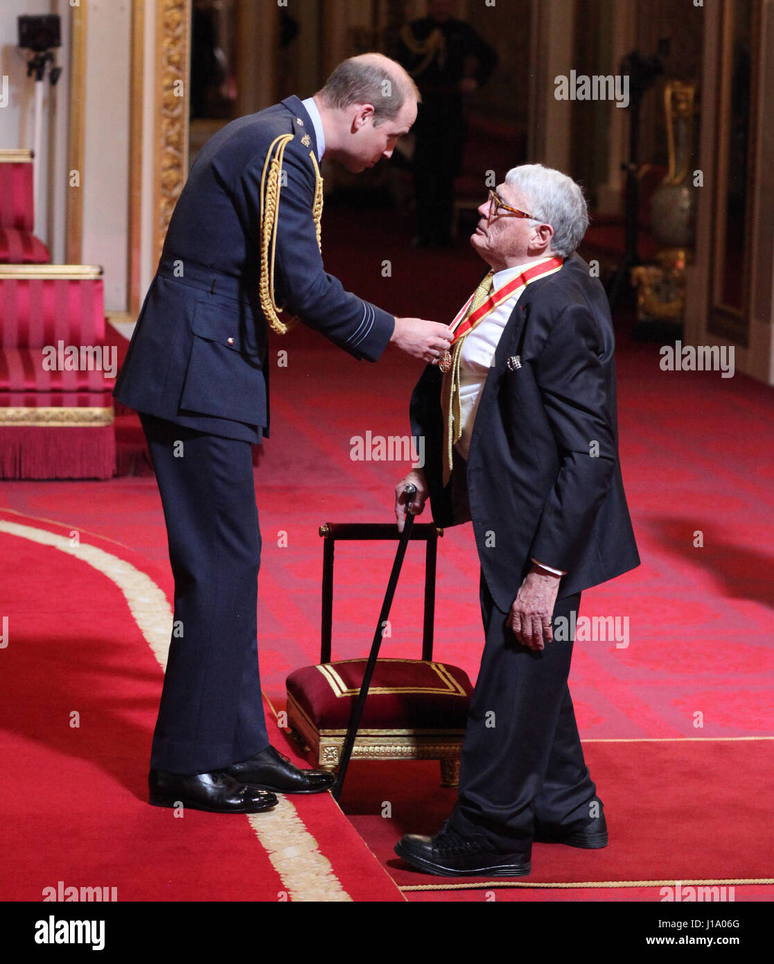 Sir jeffrey tate hi-res stock photography and images - Alamy