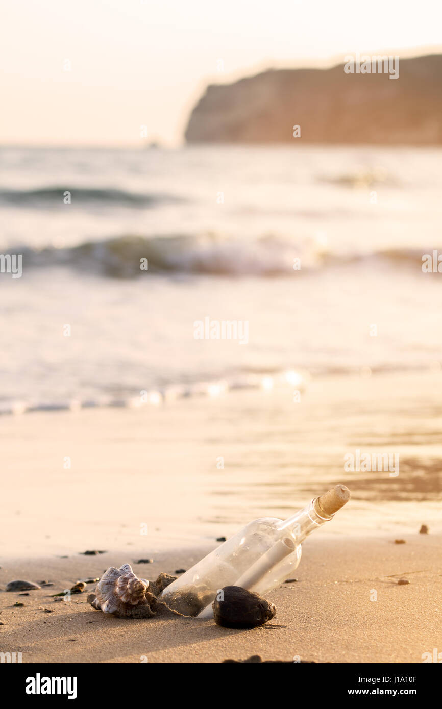 Message in a Bottle on the beach Stock Photo - Alamy