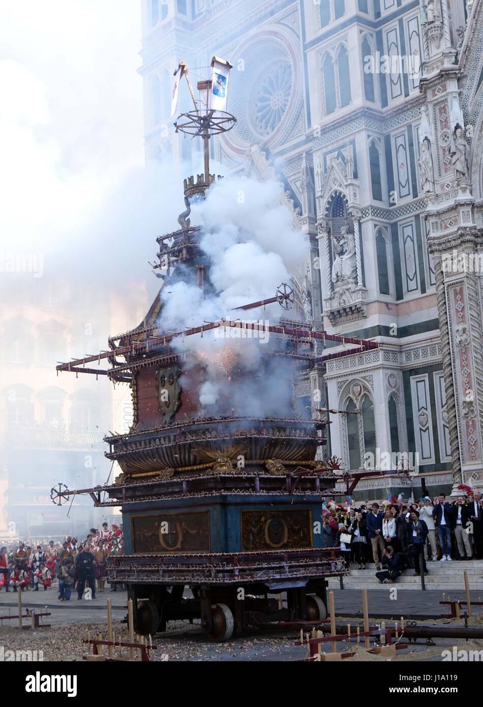 Scoppio del Carro feast Florence Tuscany Italy basilica feast Pazzi ...