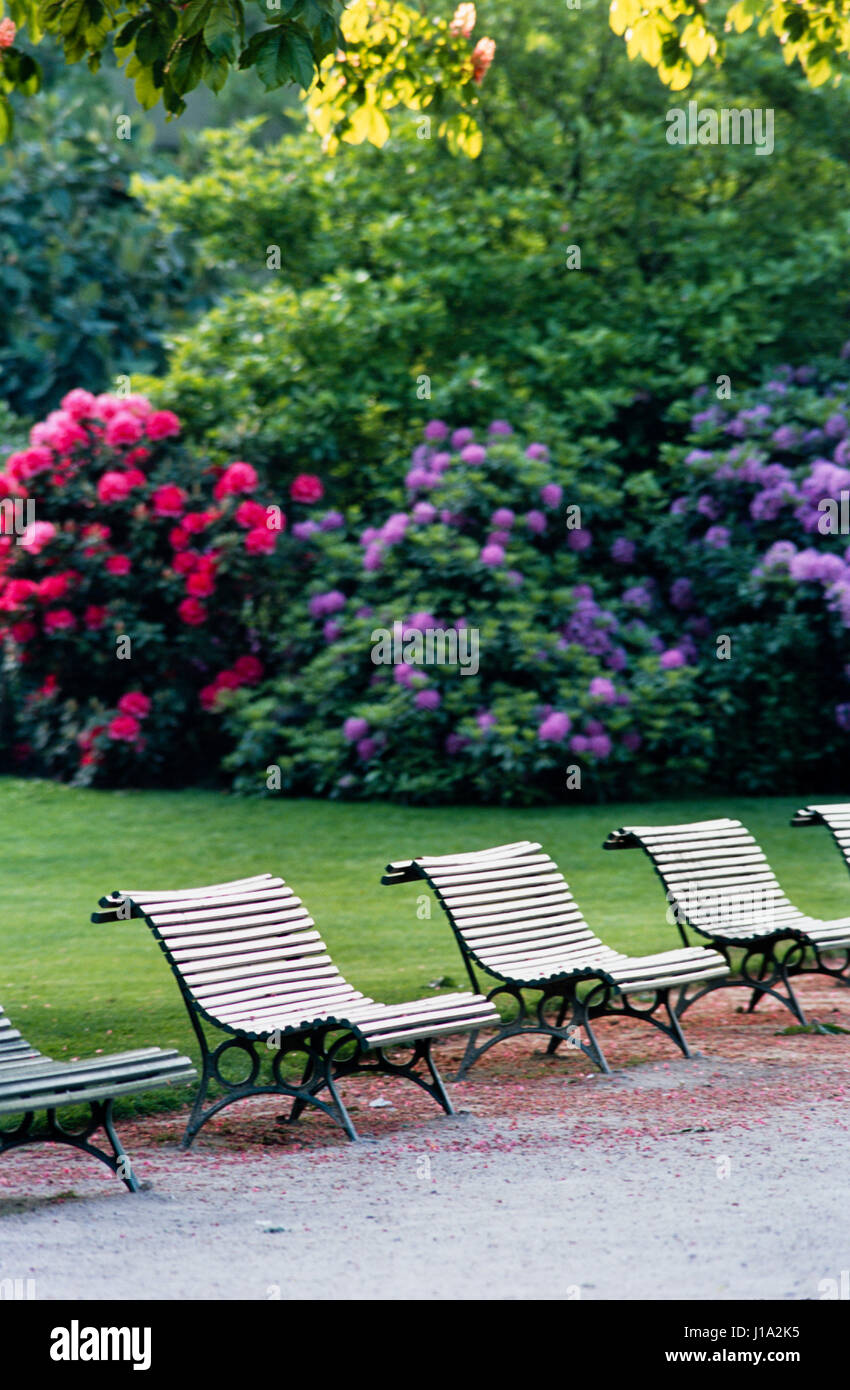 Benches benches benches benches park hi-res stock photography and ...