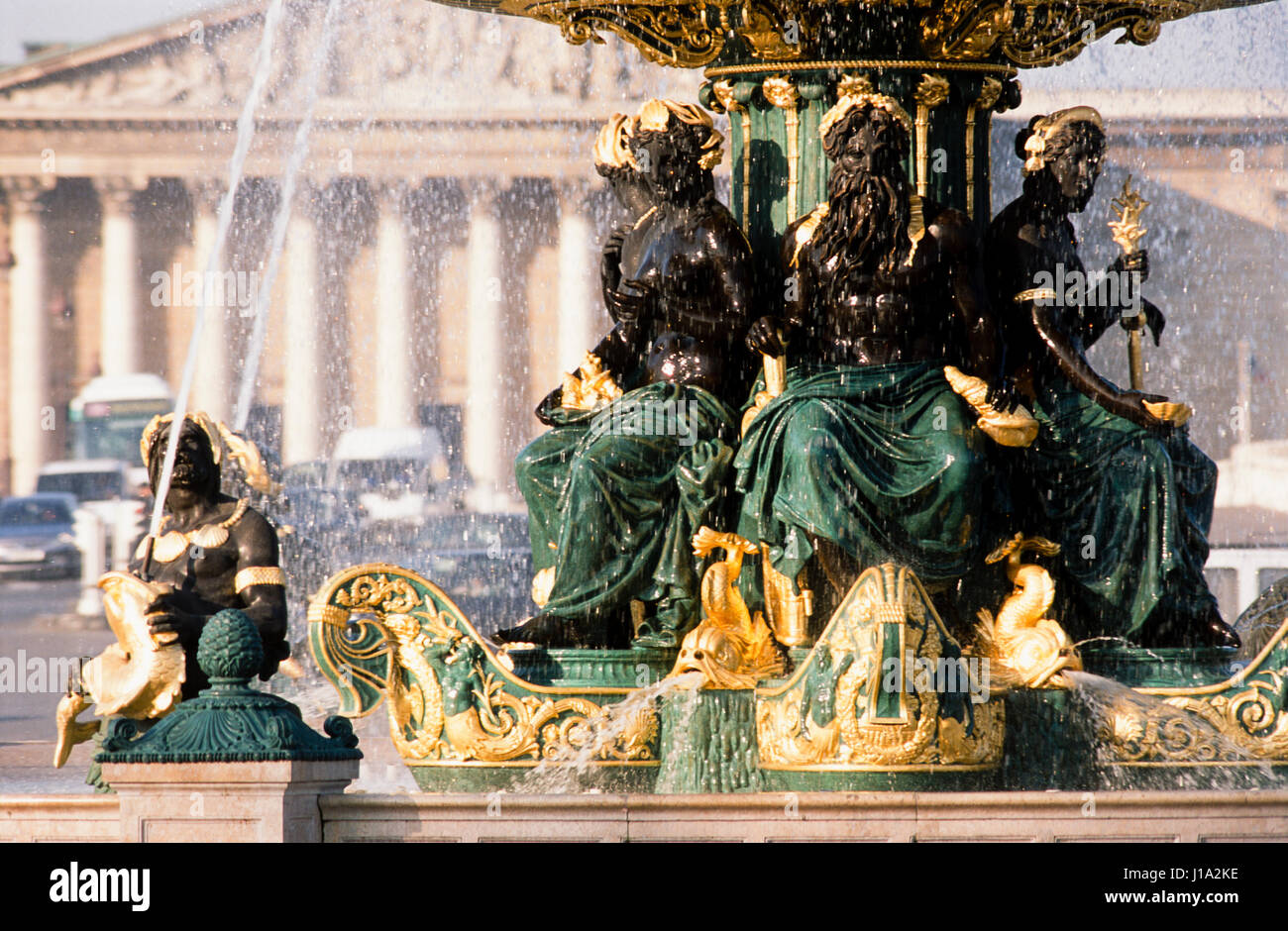 Human fountain hi-res stock photography and images - Alamy