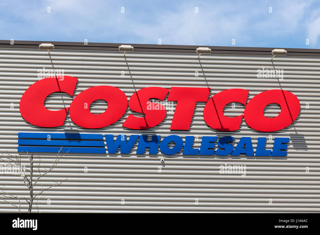 Billion dollar club hi-res stock photography and images - Alamy