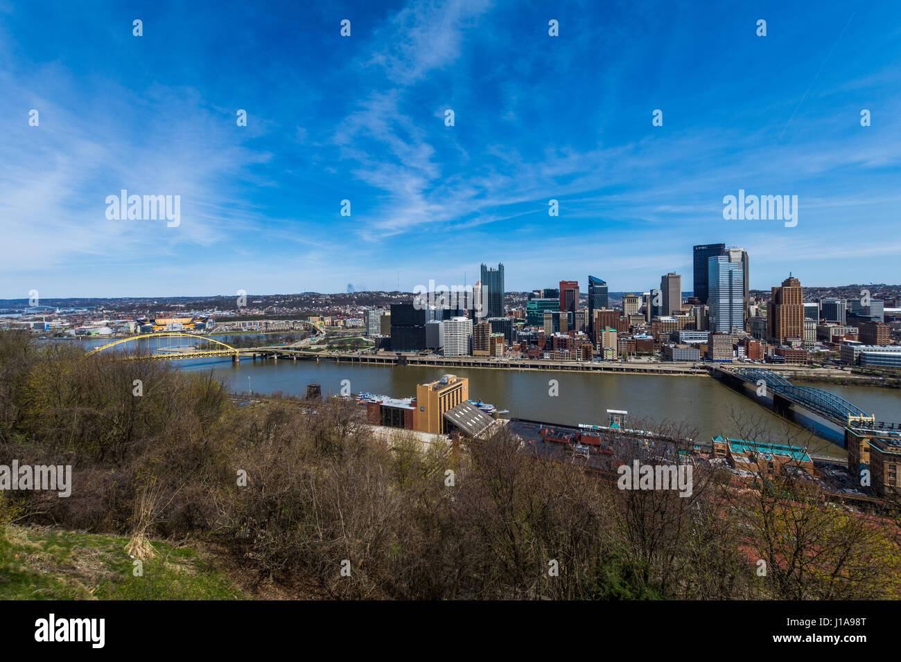 Mount washington pittsburgh aerial hi-res stock photography and images ...