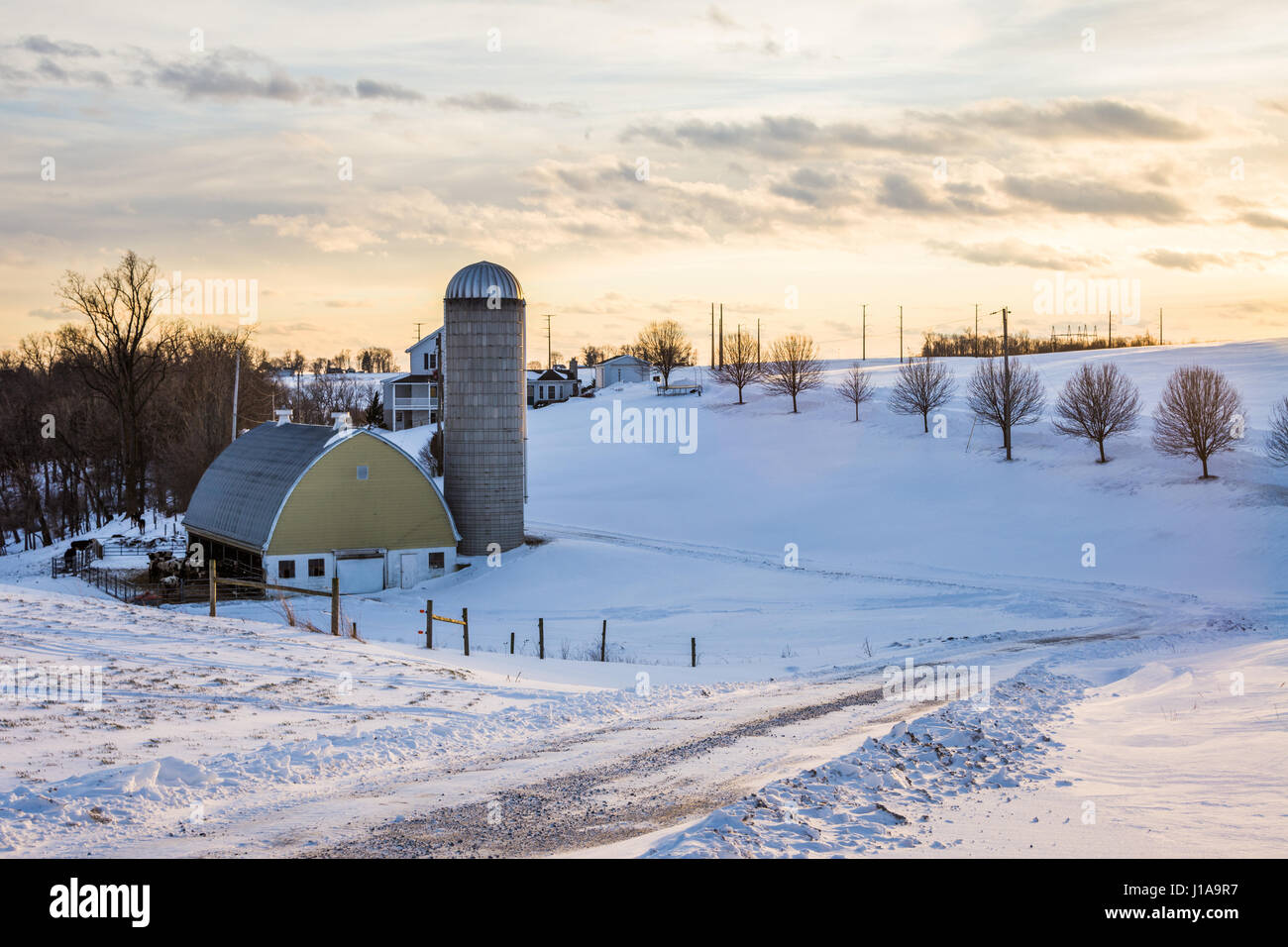 Snowy country land in southern york county in pennsylvania Stock Photo ...