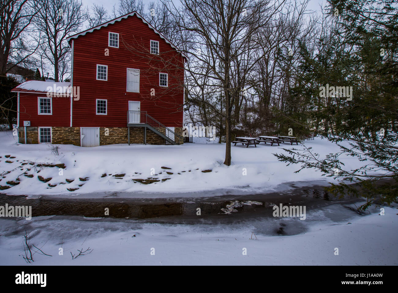 Back roads of pennsylvania hi-res stock photography and images - Alamy