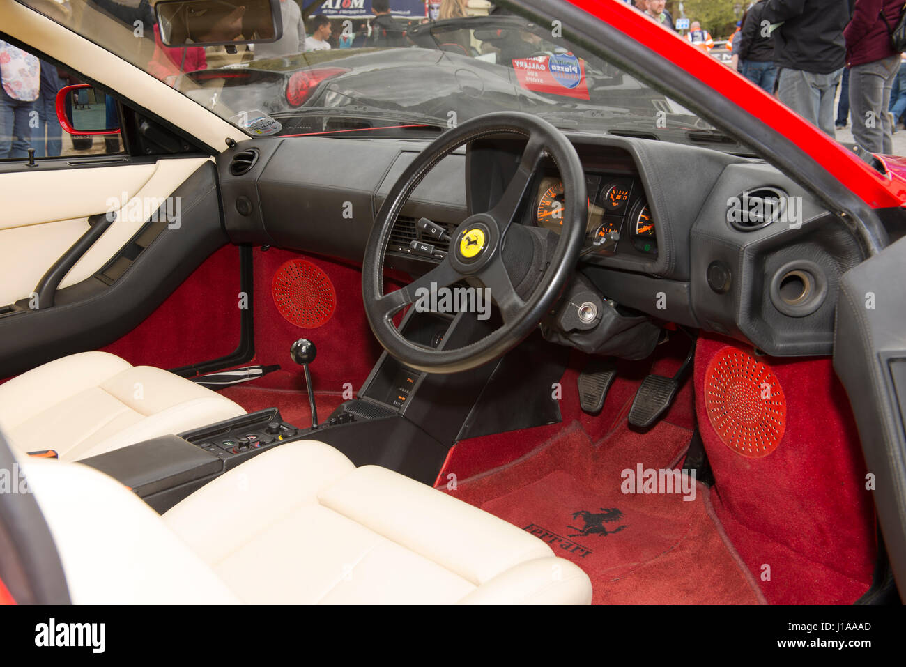 The drivers cabin of a Ferrari Testerossa Stock Photo - Alamy