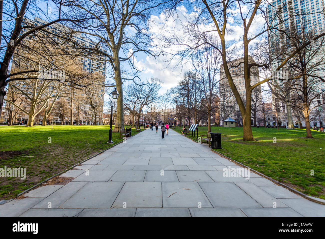 washington square in philadelphia pennsylvania in spring Stock Photo ...