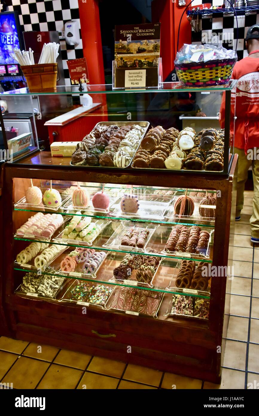Charleston, South Carolina fresh made candy at Savannah's Candy Kitchen ...