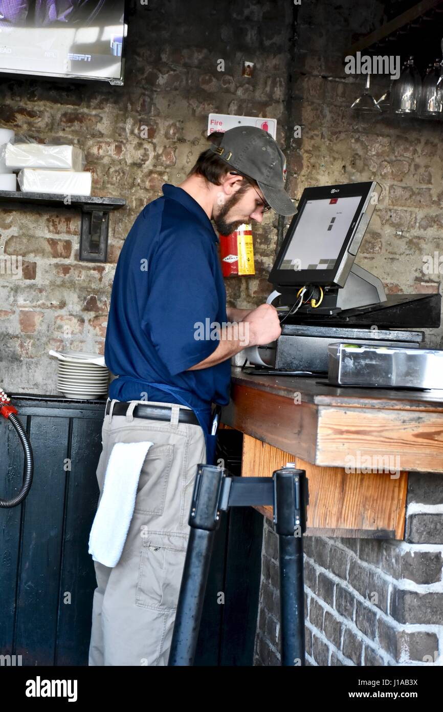 Employee restaurant hi-res stock photography and images - Alamy