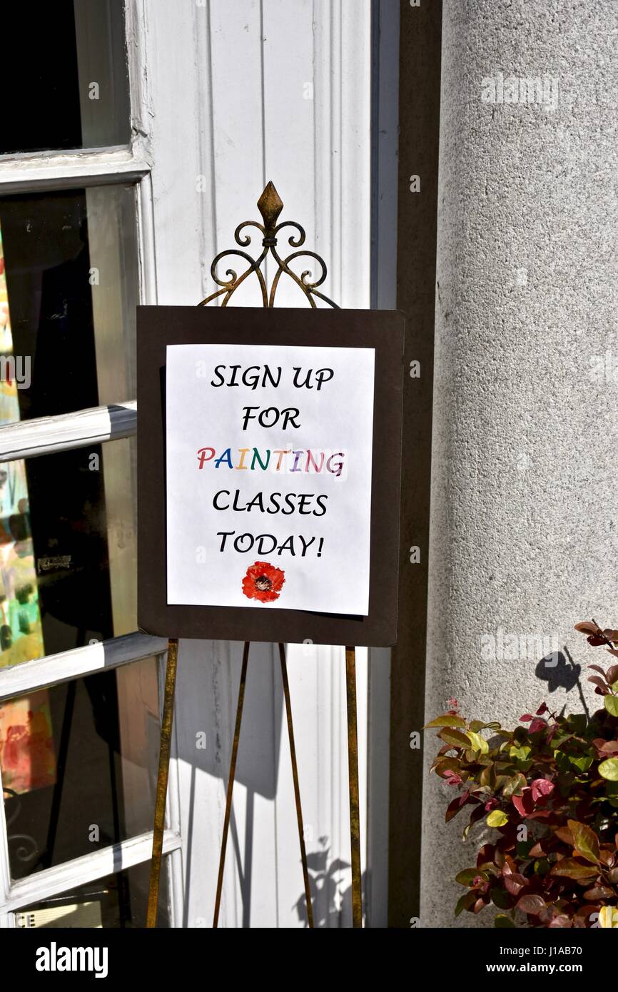 Painting class hi-res stock photography and images - Alamy