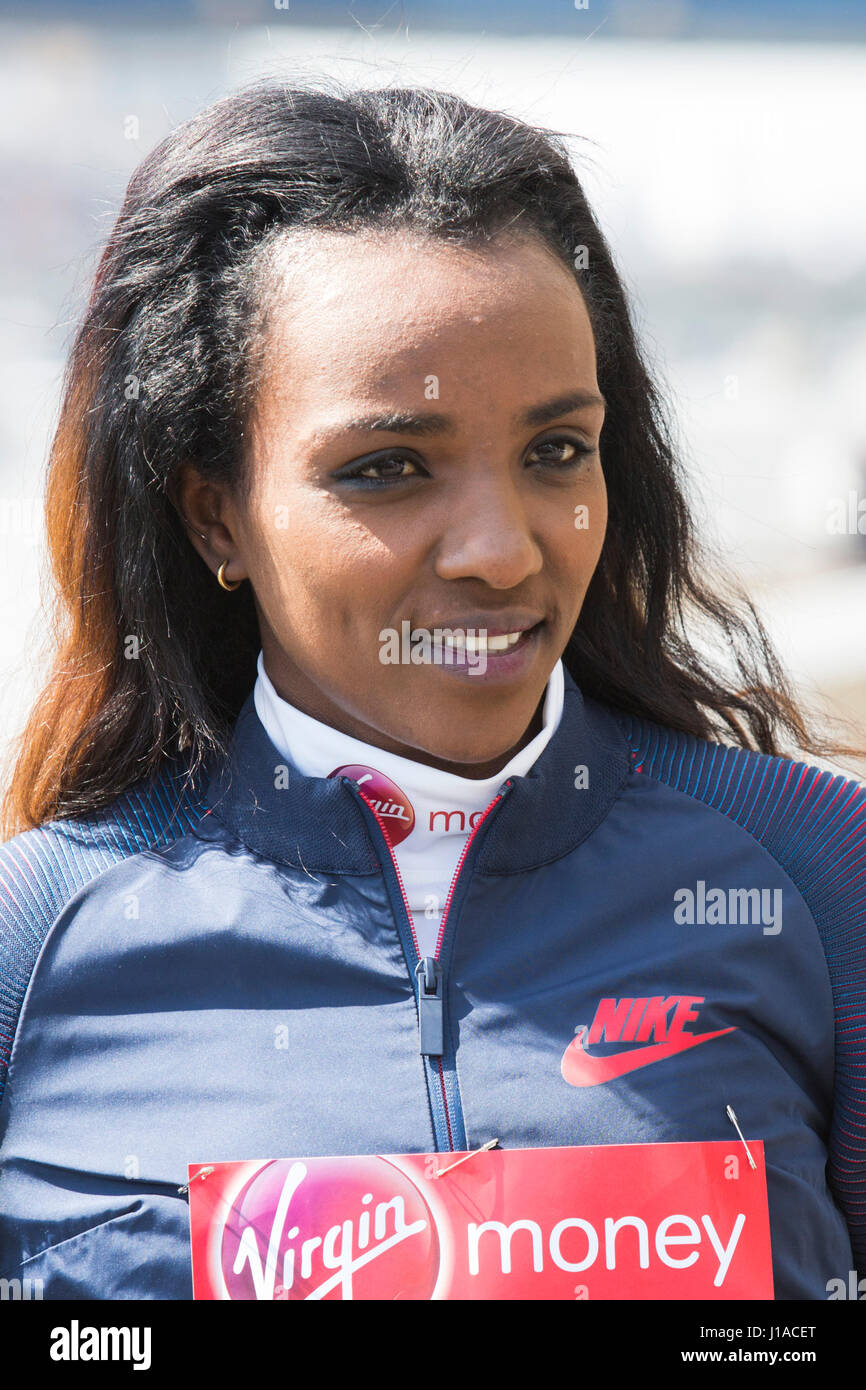 Tirunesh dibaba hi-res stock photography and images - Alamy