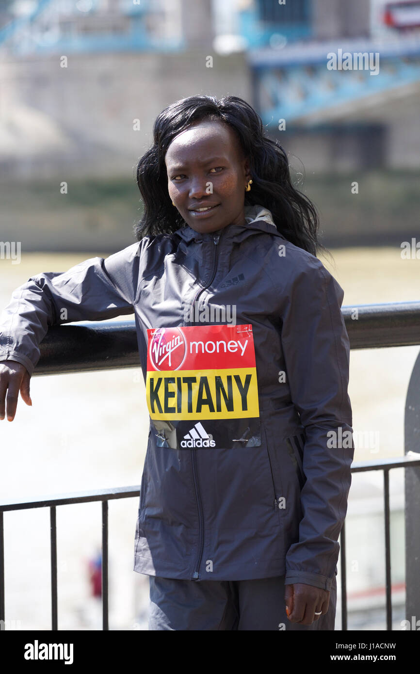Tower Bridge, London, UK. 19th Apr, 2017.Mary Keitany,(Kenya) attends a ...