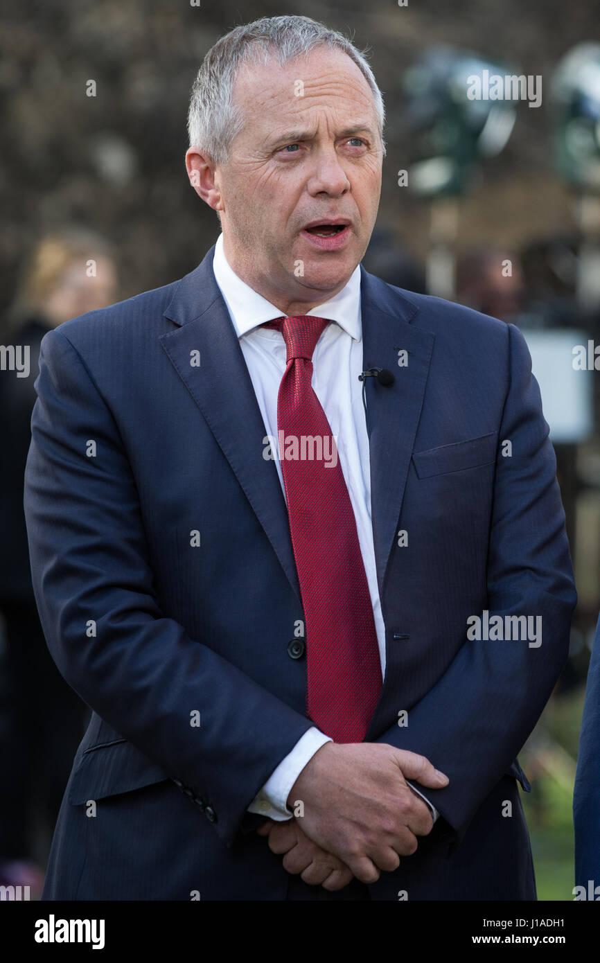 John mann hi-res stock photography and images - Alamy