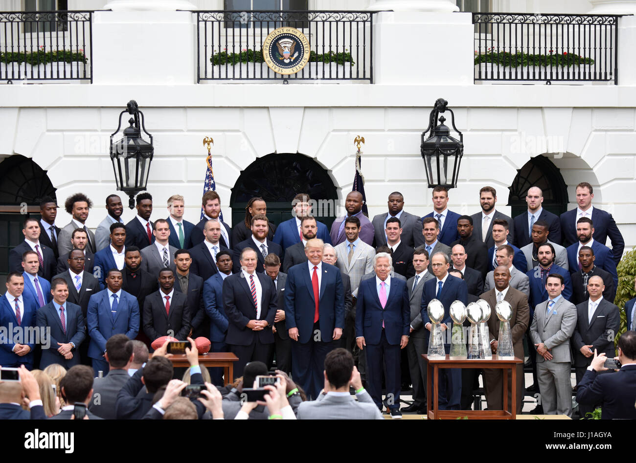 Donald trump welcoming ceremony hi-res stock photography and images - Alamy