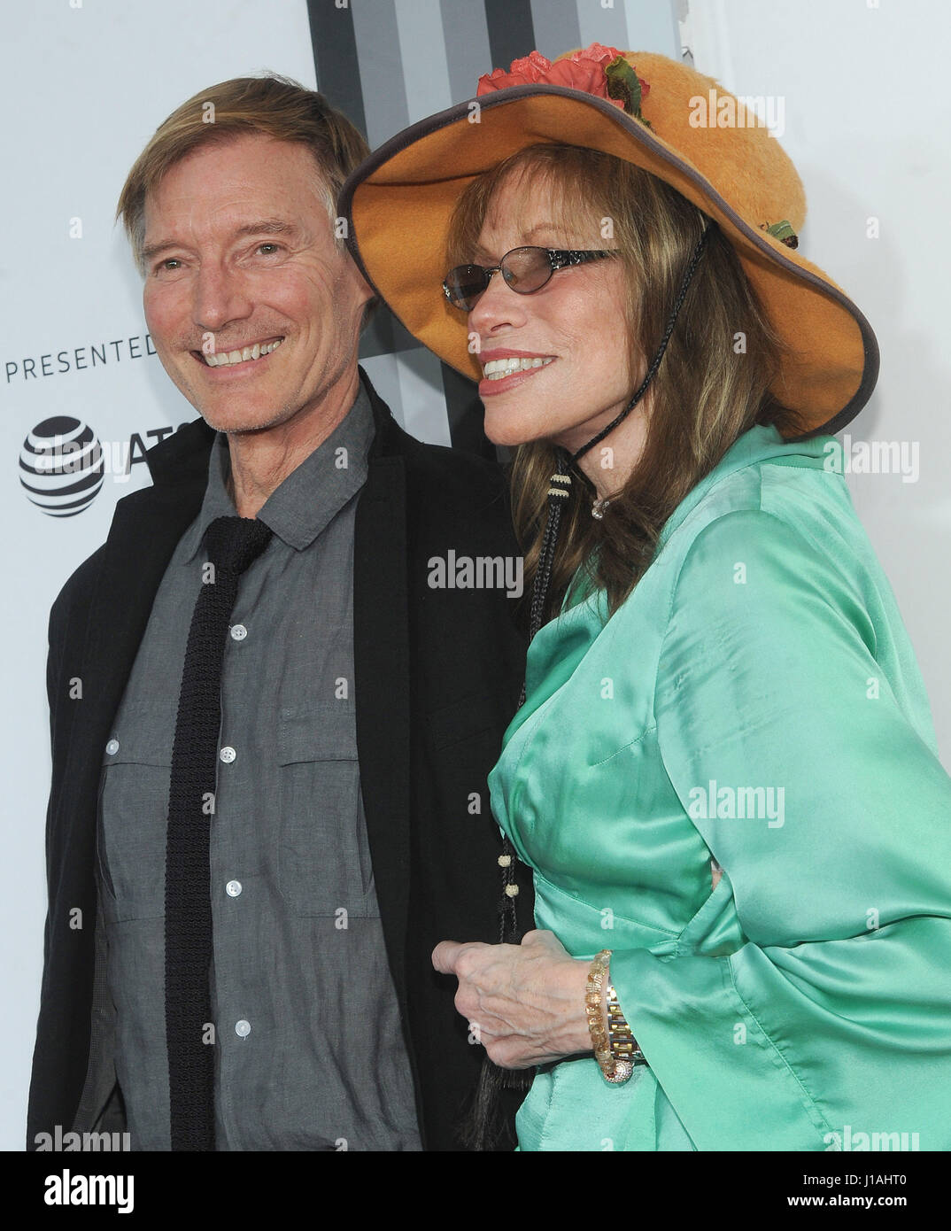New York, NY, USA. 19th Apr, 2017. Carly Simon and guest attends the ...