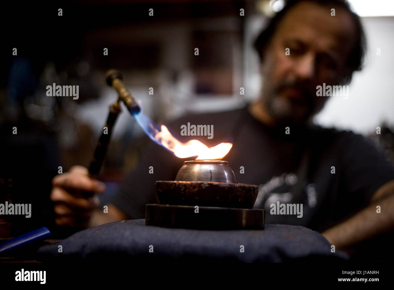Buenos Aires, Argentina. 19th Apr, 2017. Craftsman Ramon Vidal works on ...