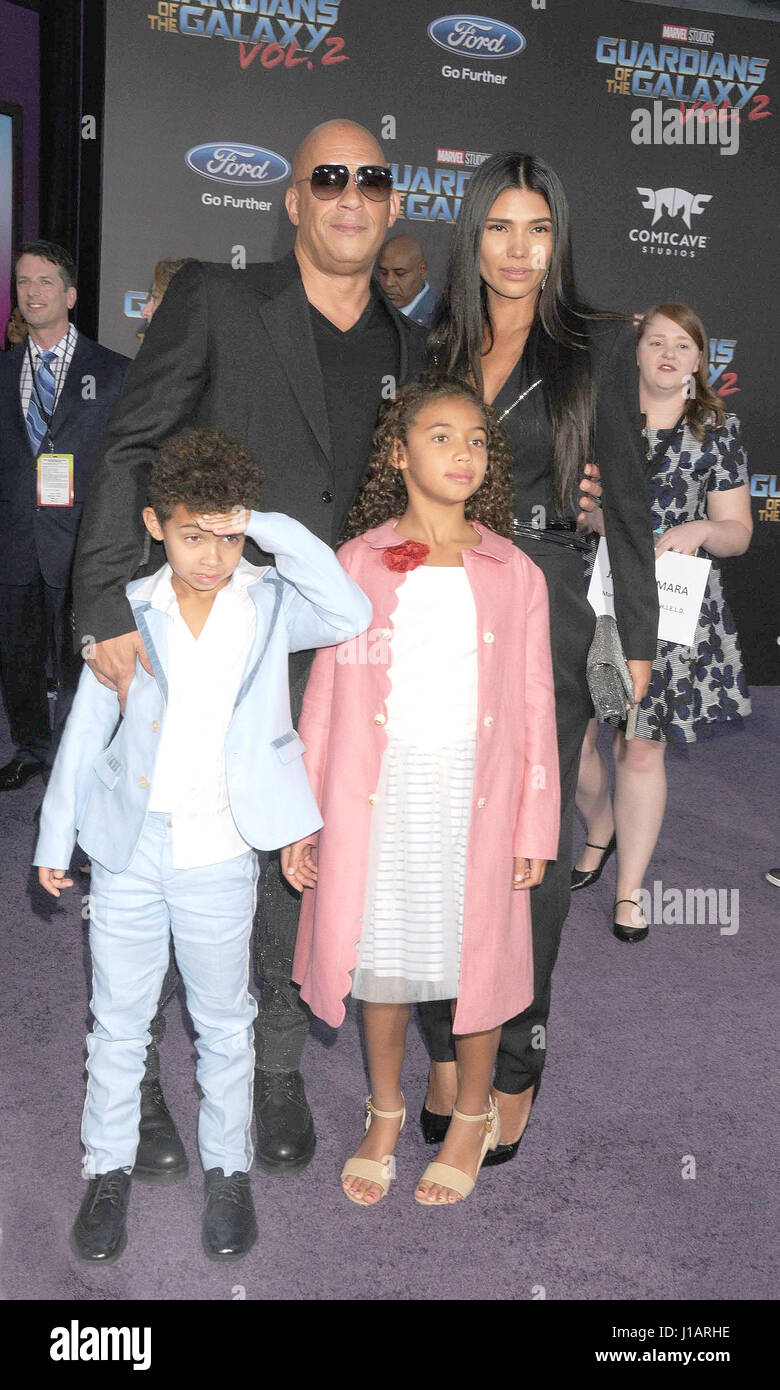 Vin diesel and family hi-res stock photography and images - Alamy