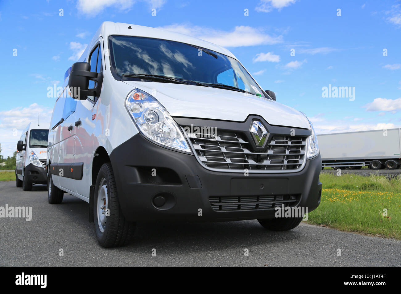 Renault master van hi-res stock photography and images - Alamy