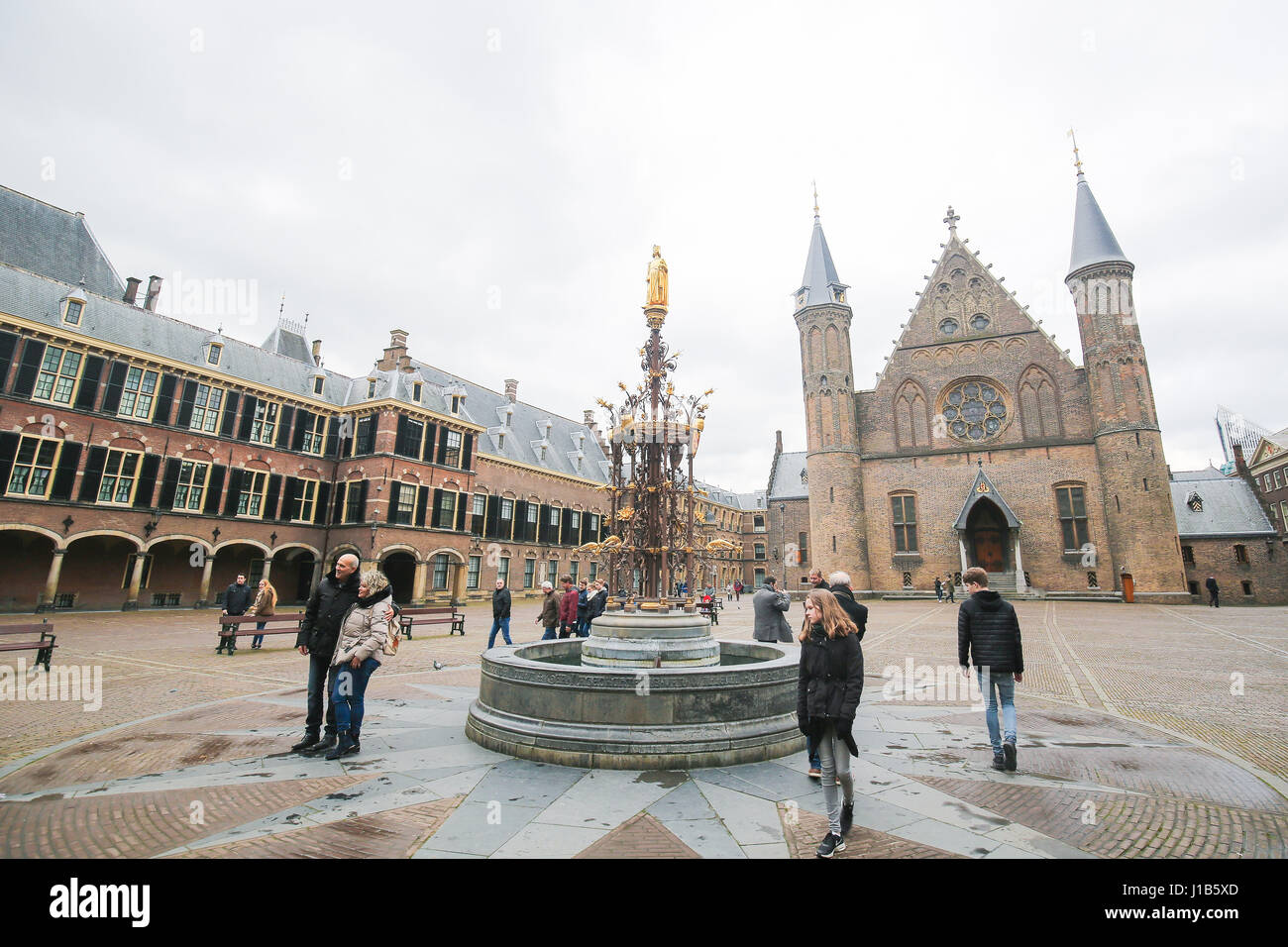 Hall of knights building hi-res stock photography and images - Alamy
