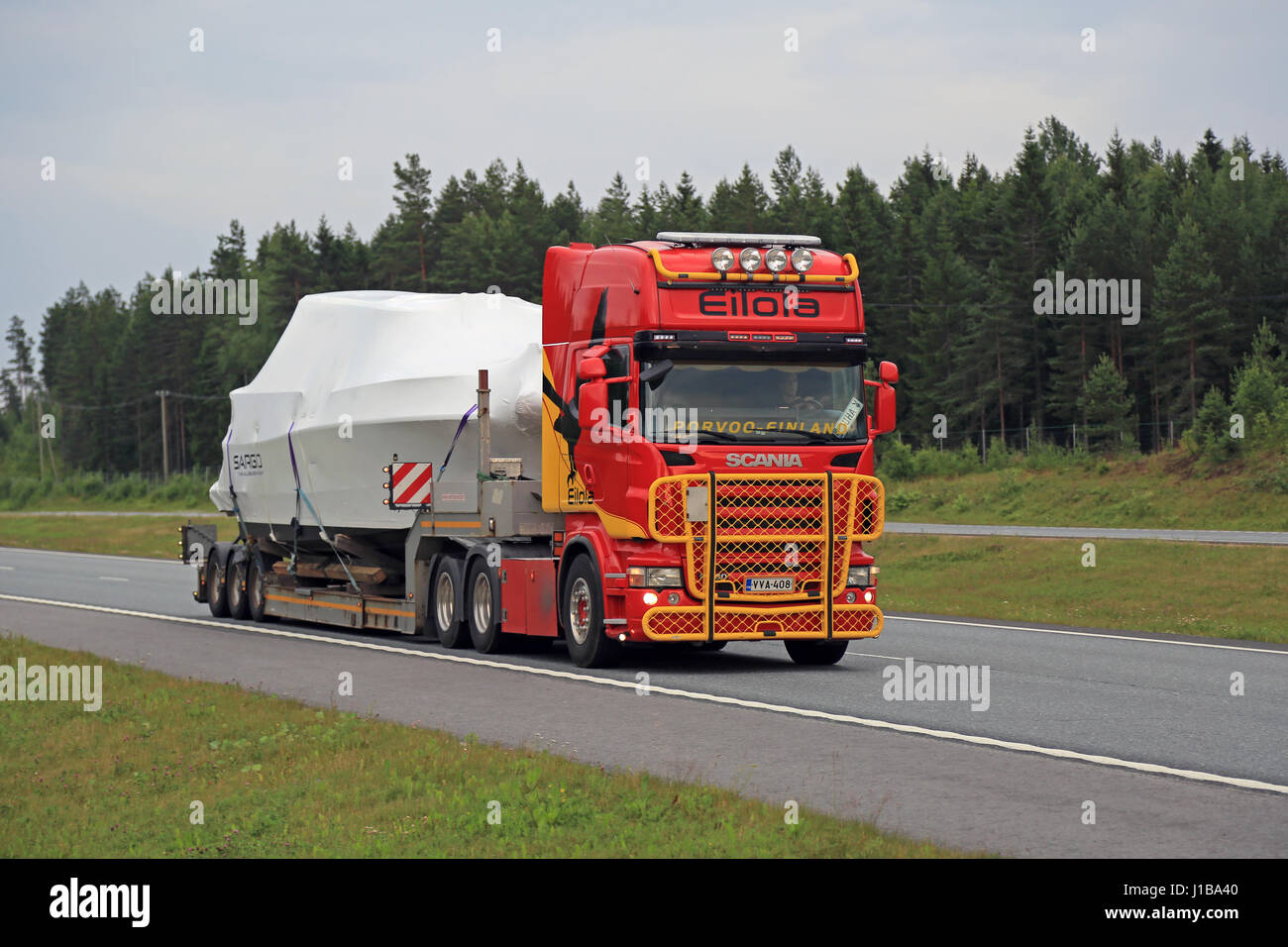 SALO, FINLAND - JULY 2, 2016: Red Scania R560 with yellow bull bar ...