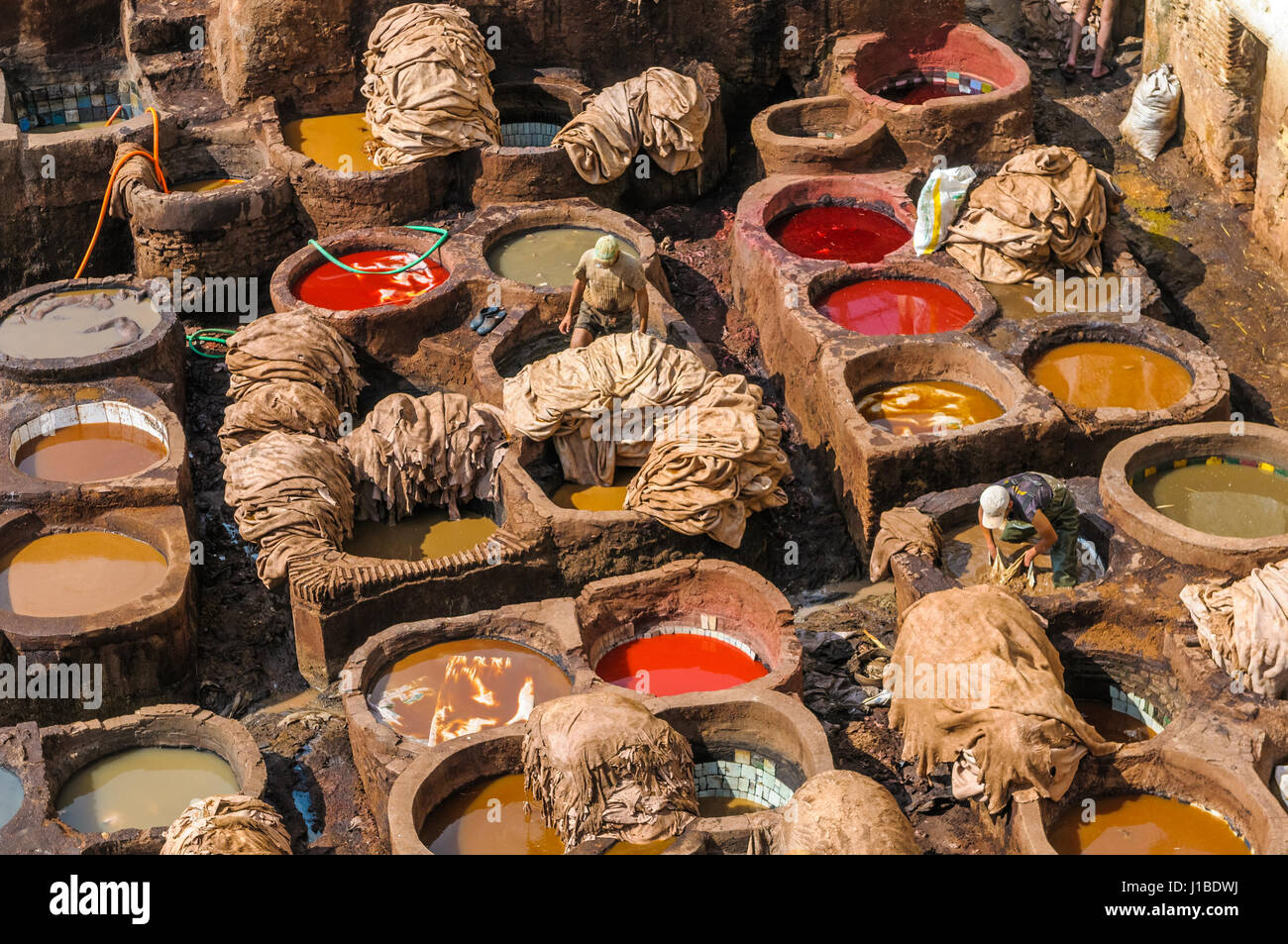 Tannery of fes hi-res stock photography and images - Alamy