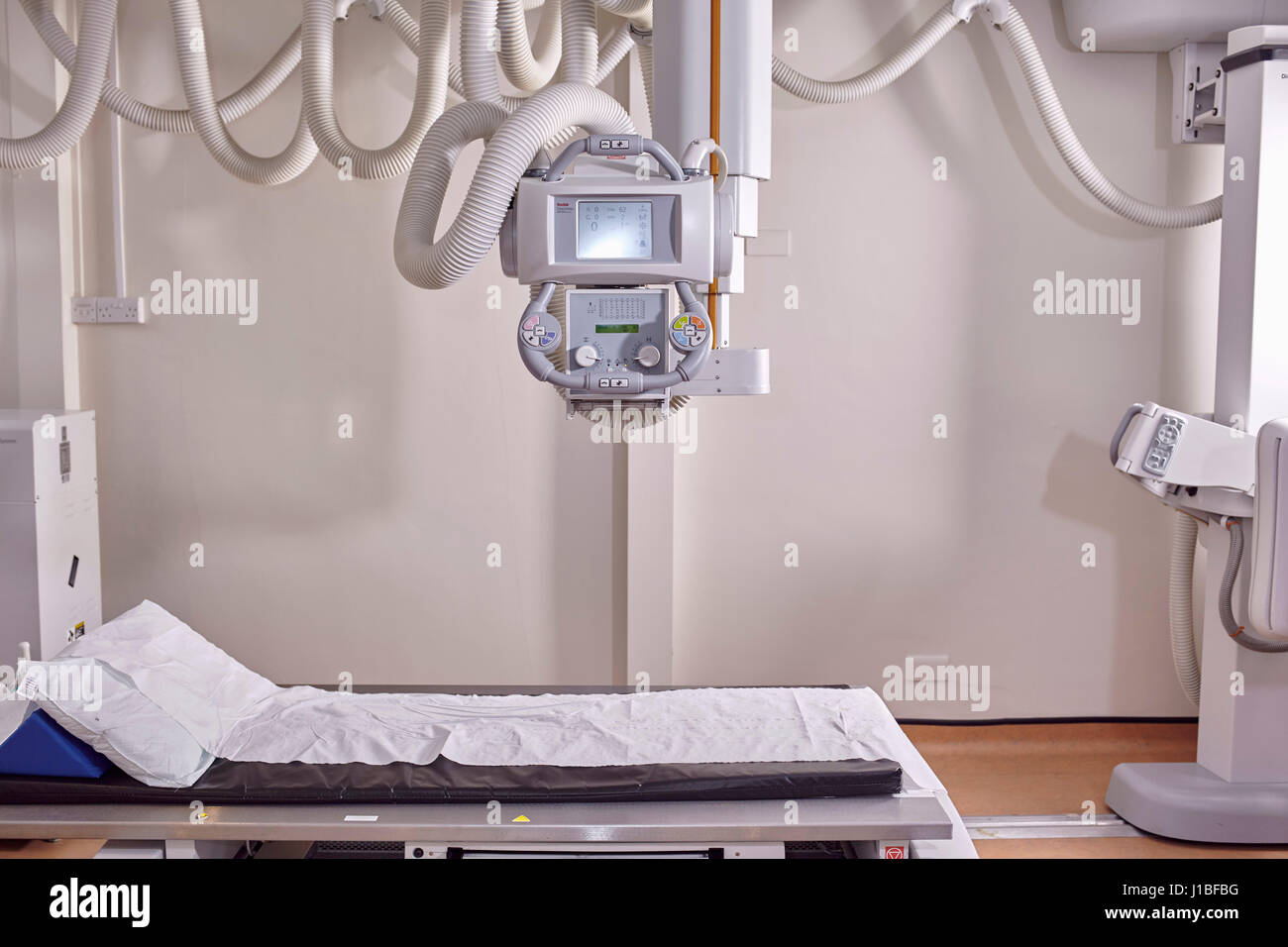 X ray machine hi-res stock photography and images - Alamy