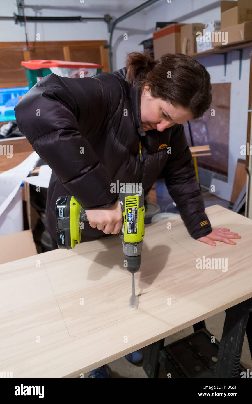 Construction working diy hi-res stock photography and images - Alamy