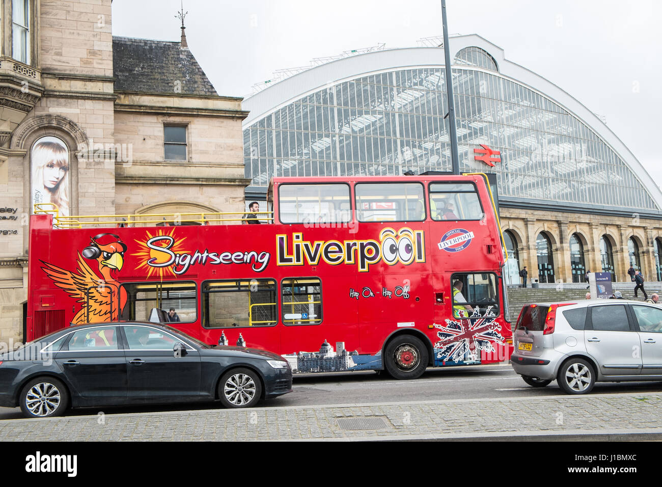 Liverpool train tour hi-res stock photography and images - Alamy