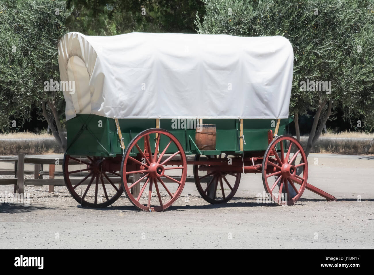 Old colonial carriage exhibit hi-res stock photography and images - Alamy