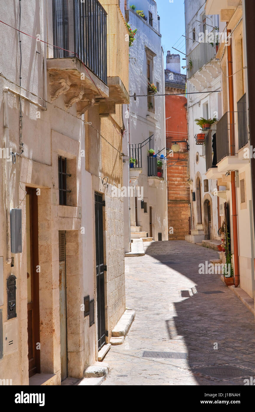 Alleyway. Putignano. Puglia. Italy Stock Photo - Alamy
