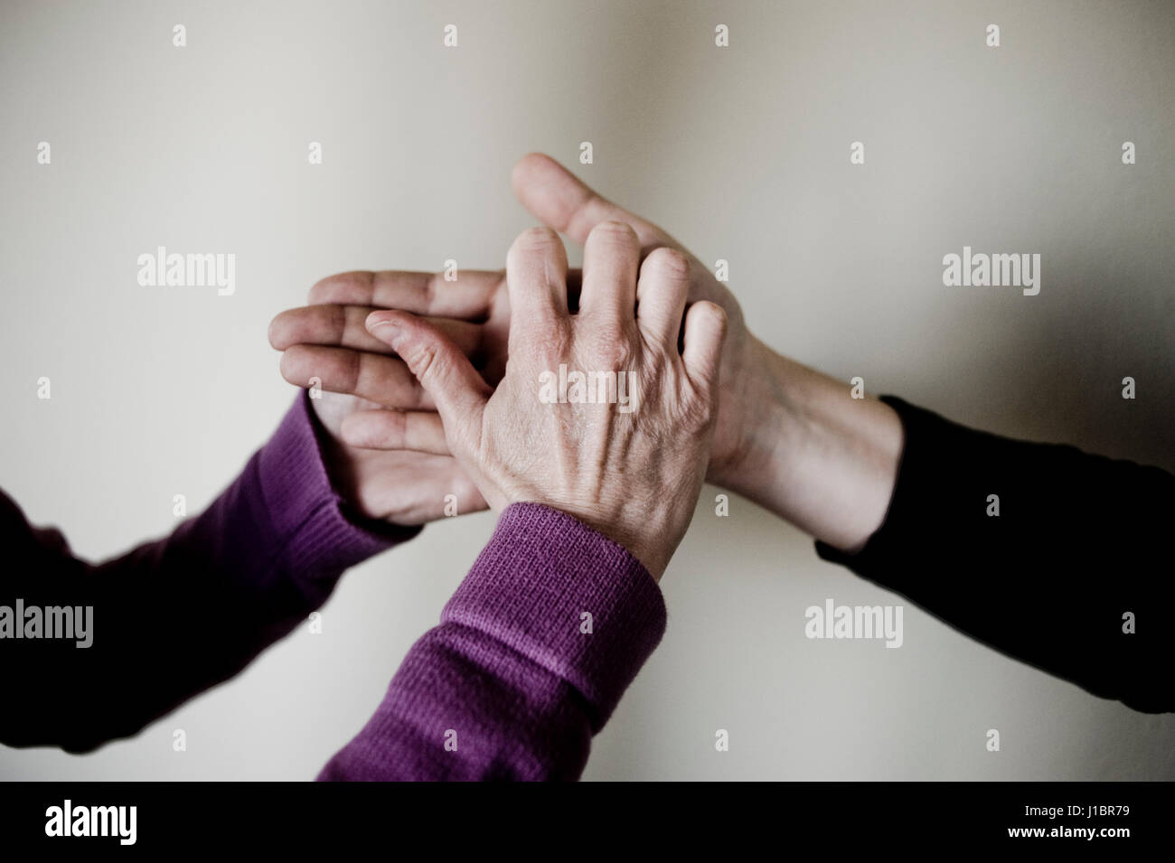 Deafblind signs language Stock Photo - Alamy